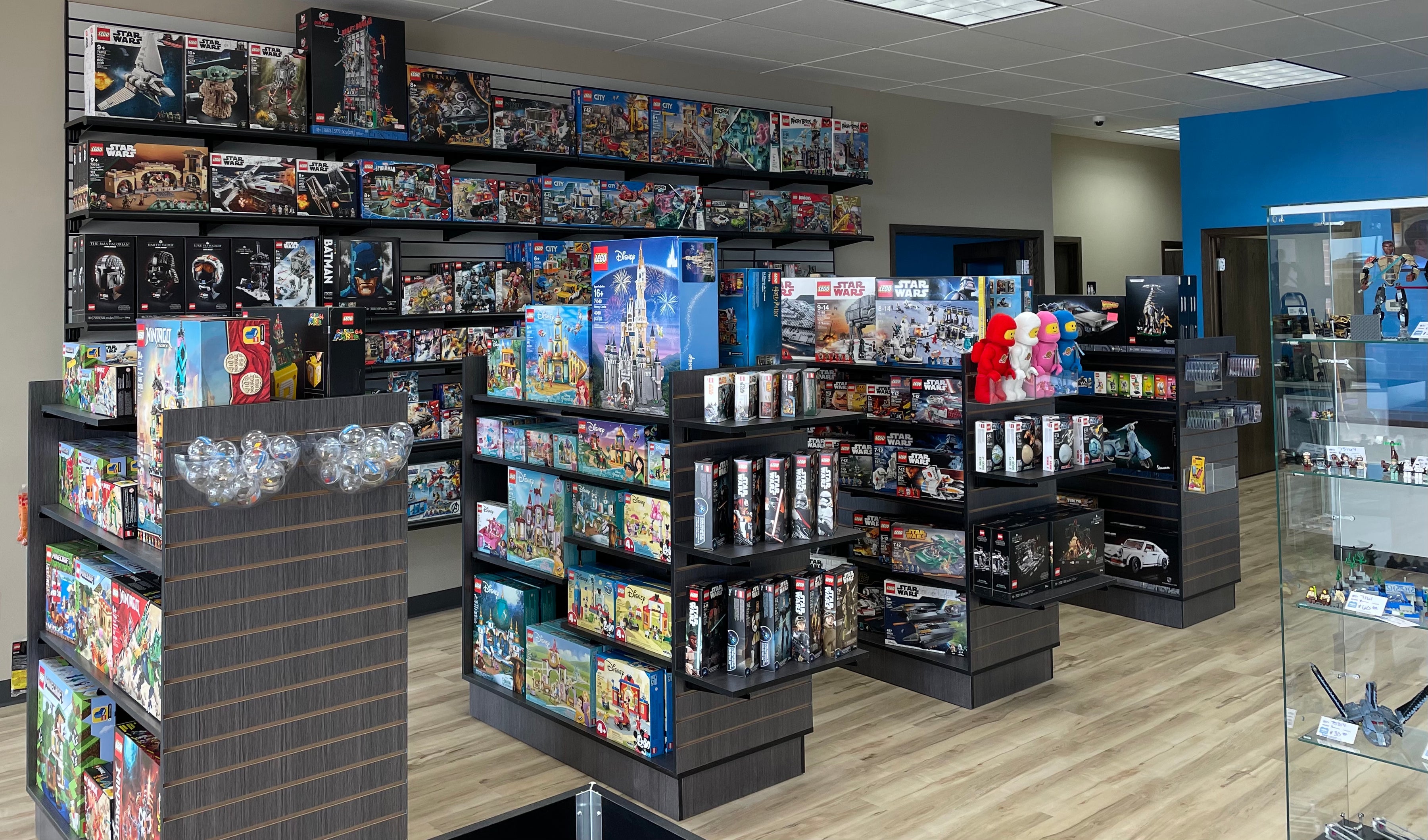 Bricks and Minifigs Sioux Falls